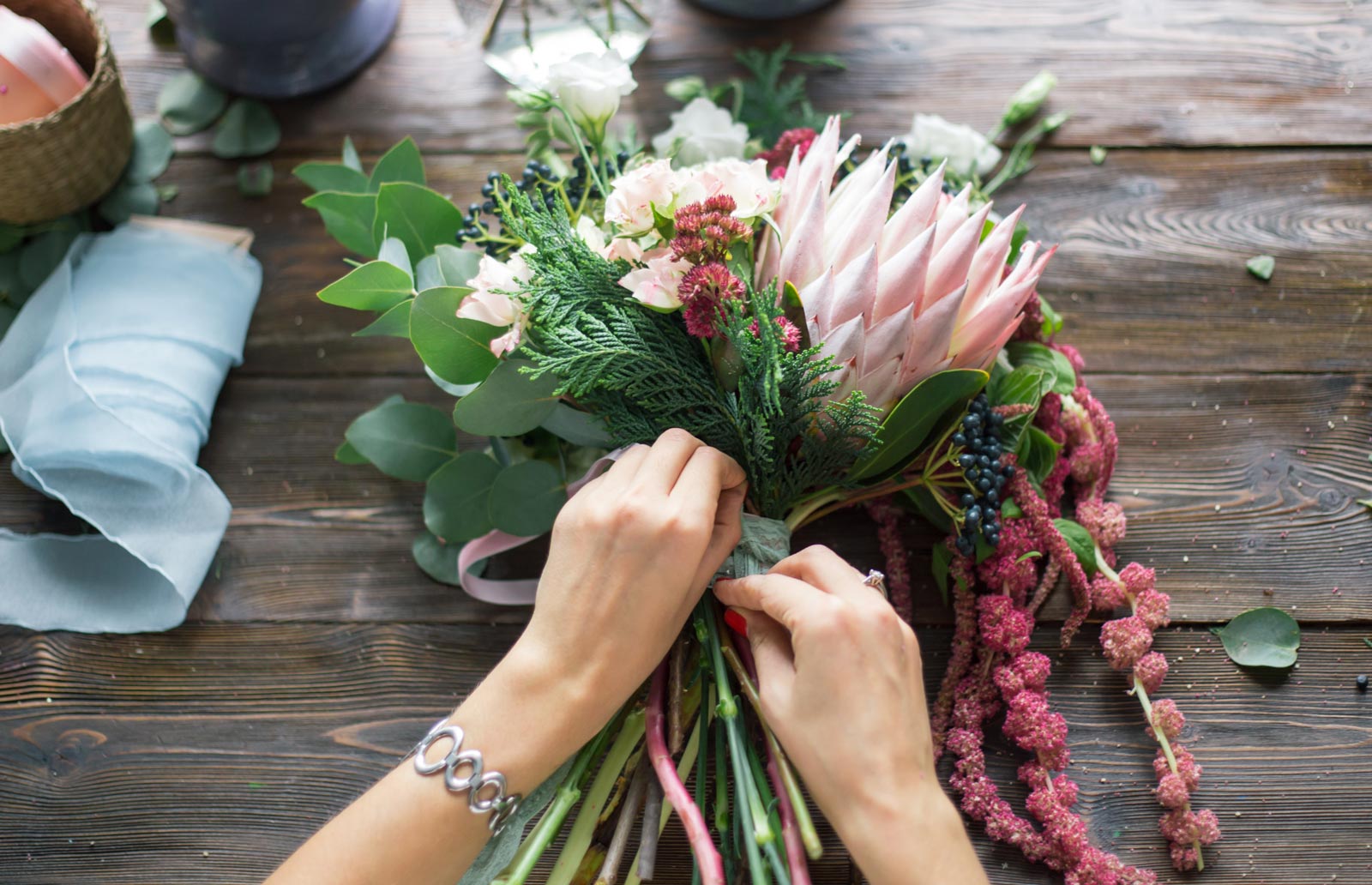 English-Gardens-Full-Service-Florist-Michigan | English Gardens