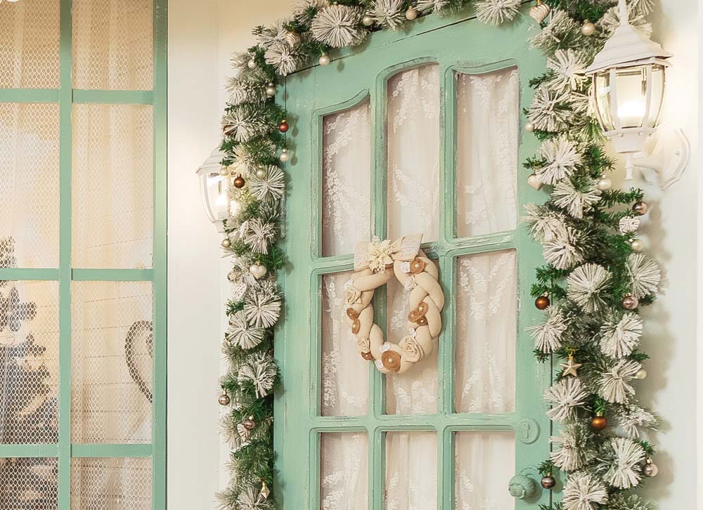 English-Gardens-Garland | English Gardens