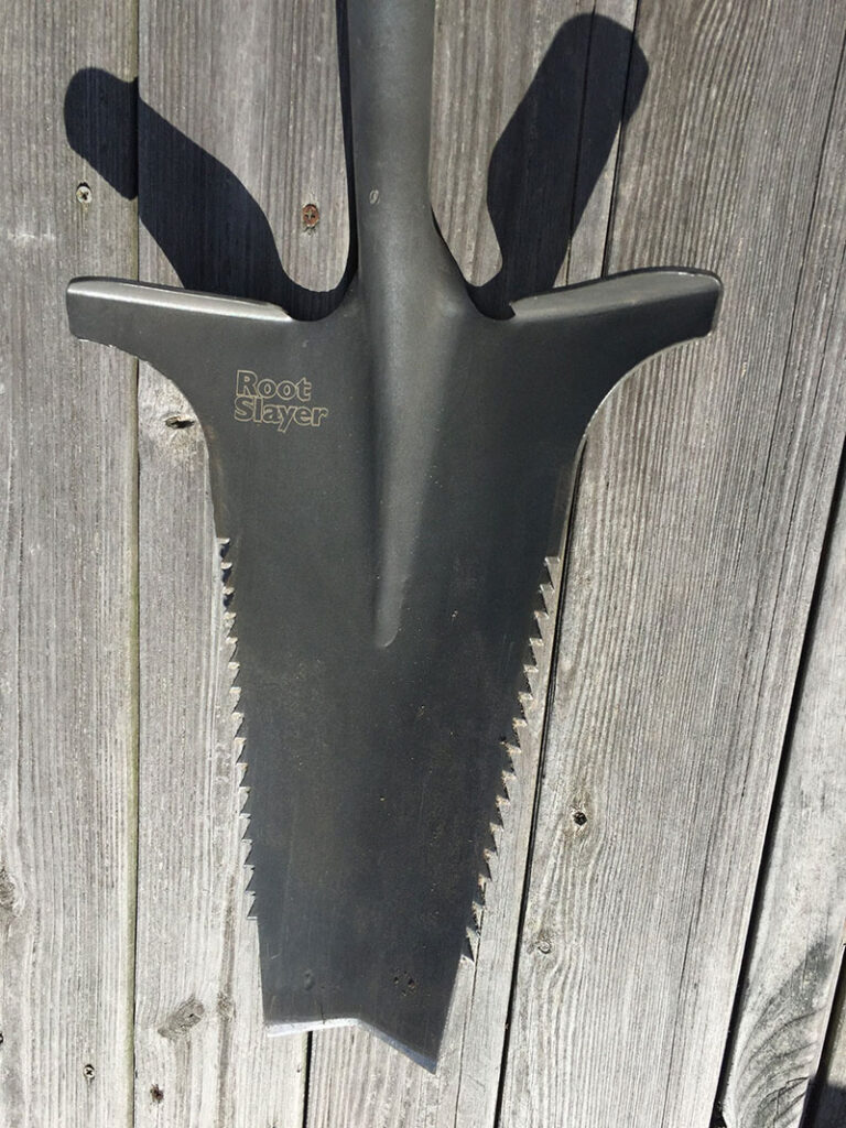 Radius-Root-Slayer-Shovel-Close-Up-109035 | English Gardens